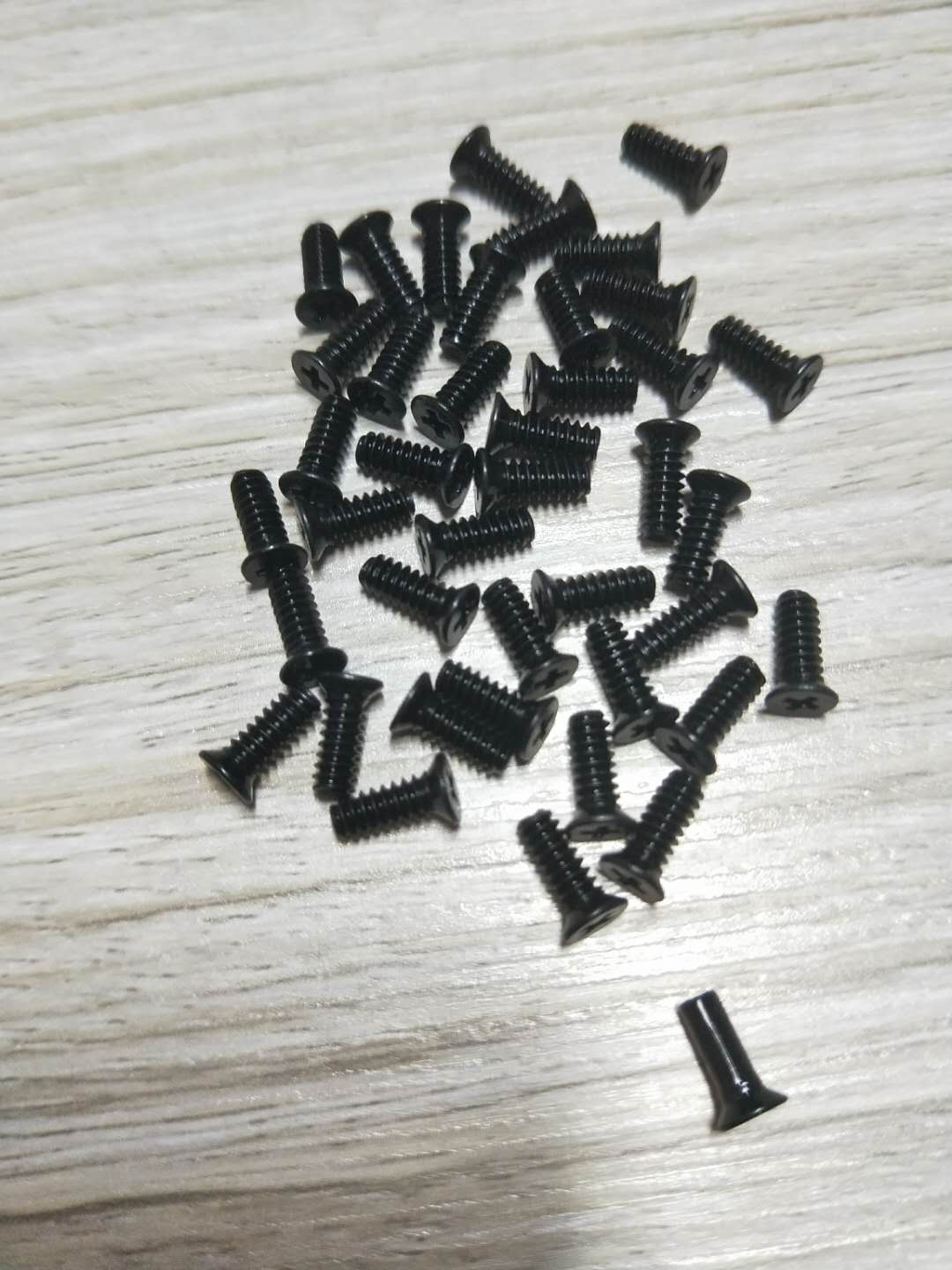 British thread forming screw customized